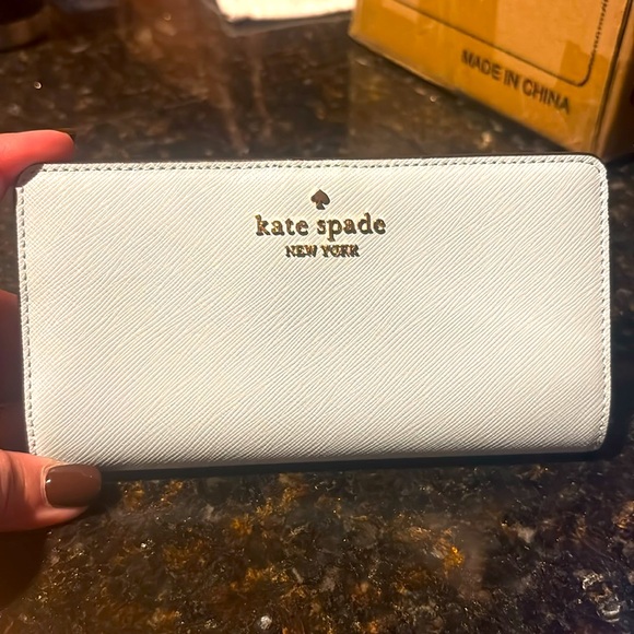 kate spade | Accessories | Kate Spade Madison Large Slim Bifold Wallet ...